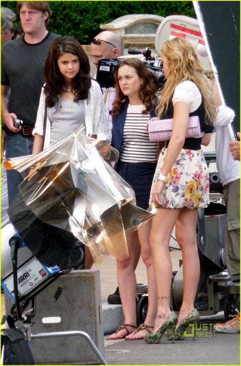 Katie On Set Monte Carlo Katie Cassidy Photo 13452374 Fanpop