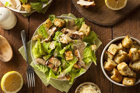 5 Tips To Create The Ultimate Caesar Salad Recipe