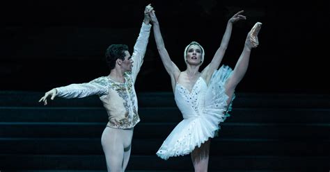 Danse Classique Derrière La Magie Des Ballets La Minutieuse