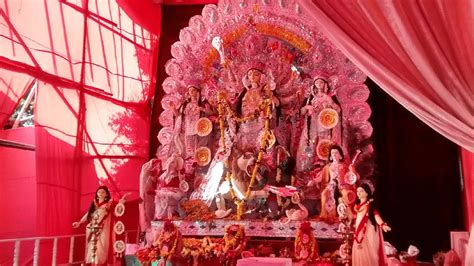 11 Famous Durga Puja Pandals In Delhi Mayur Vihar Cr Park Chittaranjan