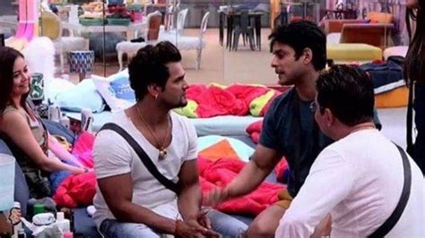 Bigg Boss 13 Khesari Lal Yadav Claims Sidharth Shukla Became A