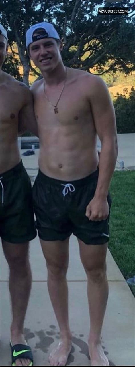 Mitch Marner Feet Aznudefeet Men