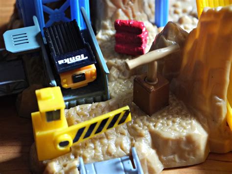 Inside The Wendy House Tonka Tinys Mini Playsets Blast And Dash Quarry
