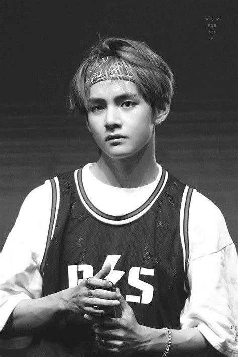Taetae Handsome Faces I Have A Crush Korean Artist Bts Fans V