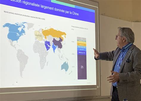 Conférence Débat Avec Jean Simard à Luds Regal