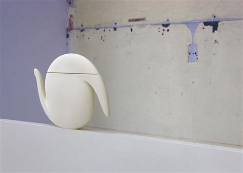 Aldo Bakker Takes Over Amsterdam Museum With Just Five Jugs