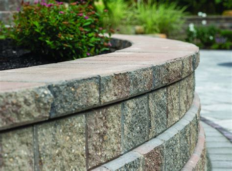 Unilock Retaining Walls Redi Wall Llc Brighton Mi Hard Scape Products
