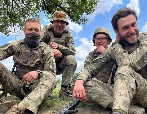 На війні загинув український актор Юрій Феліпенко Букви