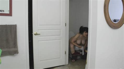 Big Hard Nips Topless Pee Farting Chocolate Cake Coffee Pub