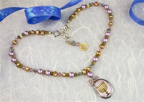 Pretty In Pink Menorah Diva Beads