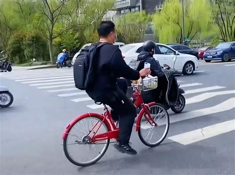 博士生回應送外賣：給浙大丟人了。網友：丟人的不是你，是鍵盤俠 每日頭條