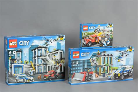 Lego City, Police Theme. Police Tow Truck Trouble mfl. (2017) (3 ...