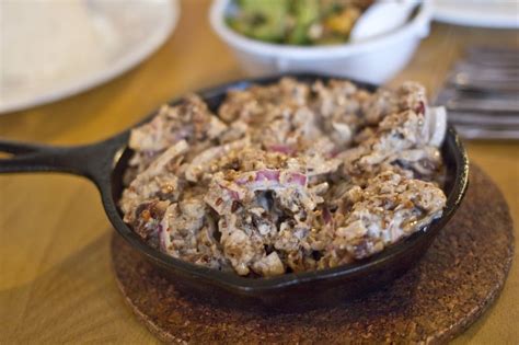 Mama Finas House Of Filipino Sisig Filipino Elmwood Park Nj