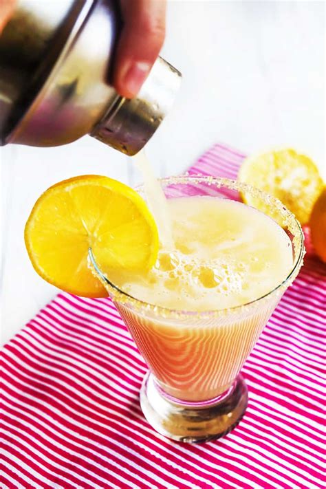 Lemon Drop Cocktail Recipe So Refreshing Pip And Ebby
