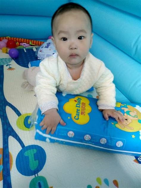 婴儿1一12个月体重增长情况 婴儿十二个月顺口溜 随意云