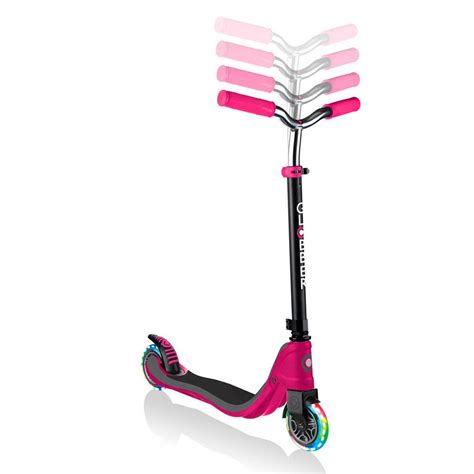 Самокат со светящимися колесами Globber Flow 125 Lights Ruby Grey