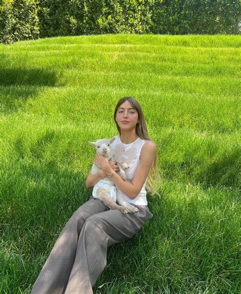 Great To Finally See That Simi Is Posting Pics With Abel Now R Theweeknd