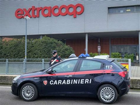 Furto E Tentata Rapina Impropria Due Arresti Nel Bolognese Modena 2000