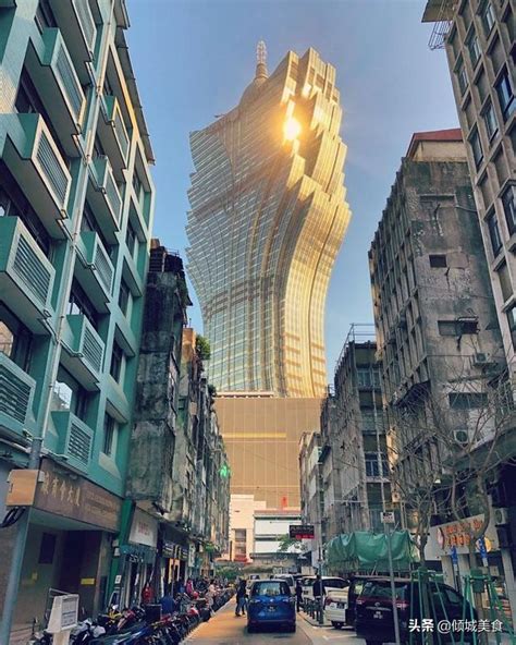 新葡京酒店澳門的地標建築澳門最高最豪華的建築之一 每日頭條
