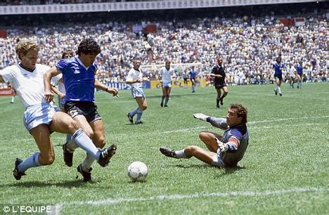 Les Meilleurs Buts Dans L Histoire De Football Paperblog