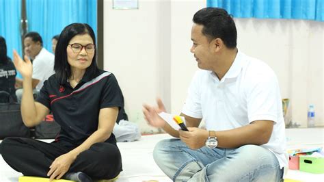 เครือข่ายงอกนอกกะลา Nnk เรียนรู้ภาษาไทยผ่านวรรณกรรม 14 พ ค 60 Tkr