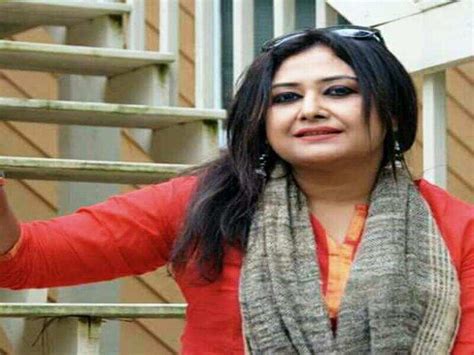 Singer Riddhi Bandyopadhyay Is In Toronto Bengali Movie News Times