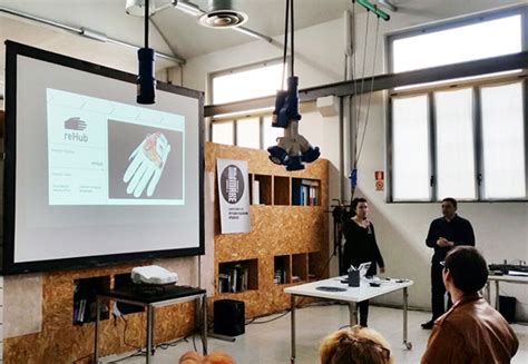 Arduinod17 Cosè Successo Mauro Alfieri Wearable Domotica Robotica