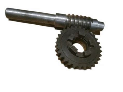 En 24 Polished Worm Wheel Shaft Set For Industrial At Rs 2200 In Ahmedabad