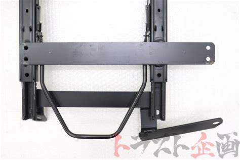 80769539 ブリッド シートレール Rh スカイライン Gt R Bnr32 トラスト企画 U レール ｜売買されたオークション情報
