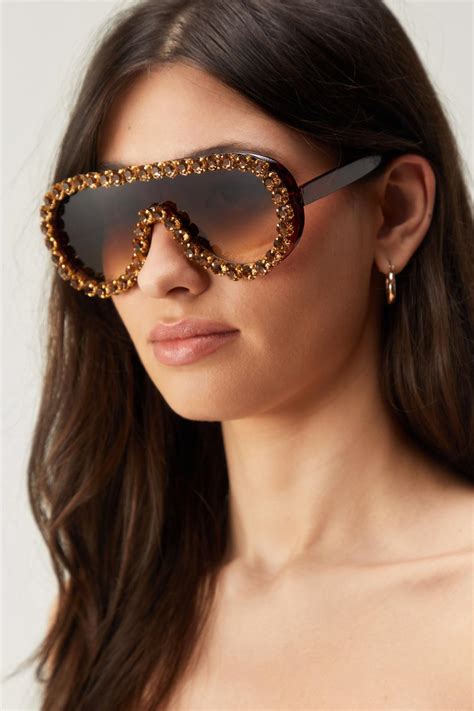 Oversized Circular All Over Diamante Sunglasses Nasty Gal