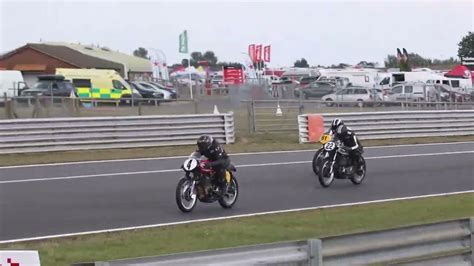 Classic Bike Racing The Lansdowne Race 9 Snetterton Saturday 3rd September 2022 Youtube