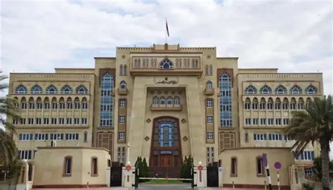 استمرار تعليق الدراسة ليوم غد الأربعاء في جميع المحافظات بستثناء