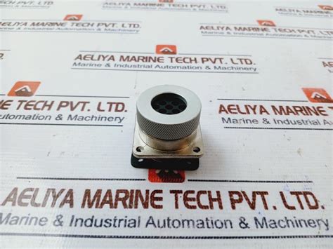 Rs Components 484 341 Triad 9 Way Panel Socket Shell Aeliya Marine