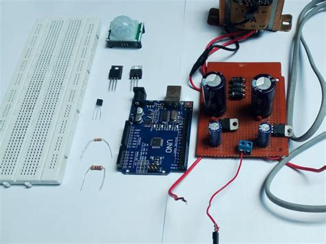 automatic fan with pir sensor and lm35 sensor trybotics