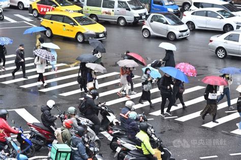 吳德榮：9日起強烈冷氣團報到轉濕冷 平地低溫探5度 生活 中央社 Cna
