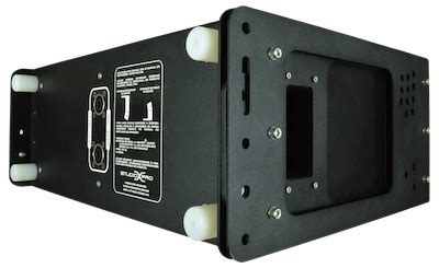 Studio X Pro apresenta seu primeiro line array Música Mercado