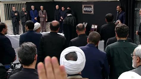 ورود رهبر انقلاب به حسینیه امام خمینیره ویدئو