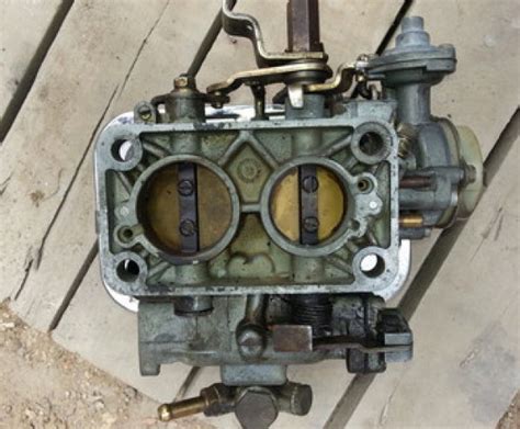 Как устроен карбюратор Weber?