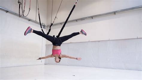 Gold Academy Bungee Fly