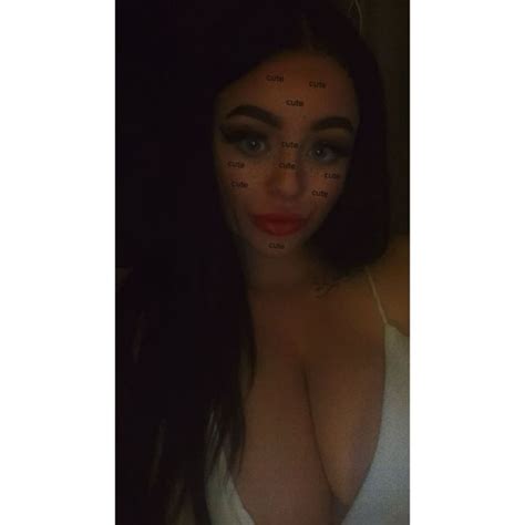 Not Even Half Way Through Pregnancy And People Have Shown Their True