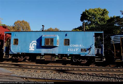 Conrail Caboose 21267 On H24