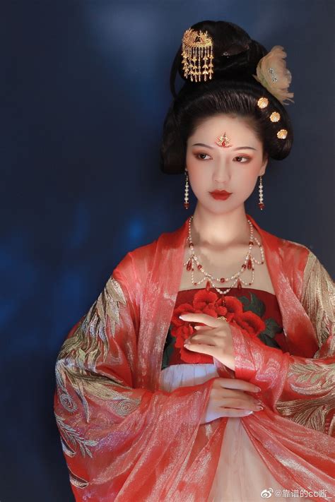 瞬美目以流眄 含言笑而不分 摄 堆糖美图壁纸兴趣社区