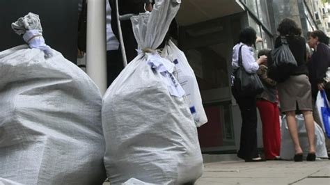 Напрежение във Видин Цветан Ценков готвел изборна измама общинари мъкнат чували с документи