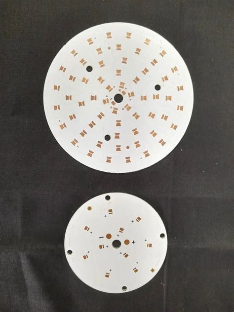 Oem Aluminium Base Copper Clad Led Light Mcpcb W To W At Rs