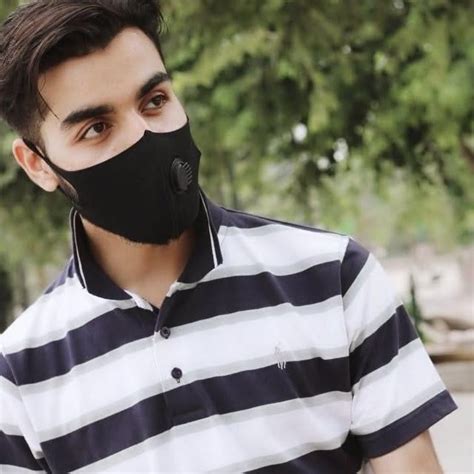 Zohaib Khan Zohaib Khan Official • Threads Say More