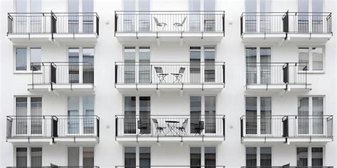 26000 Small Balconies Pictures