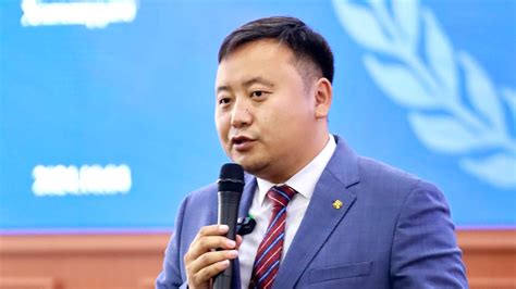 О Алтангэрэл Сүүлийн таван жилд үндэслэлгүй ажлаас халагдсан иргэдэд