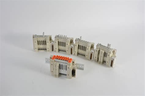 Smc Solenoid Valve Manifold Lot Of 5 Blocks For Sv1000 Series Ntc Tech