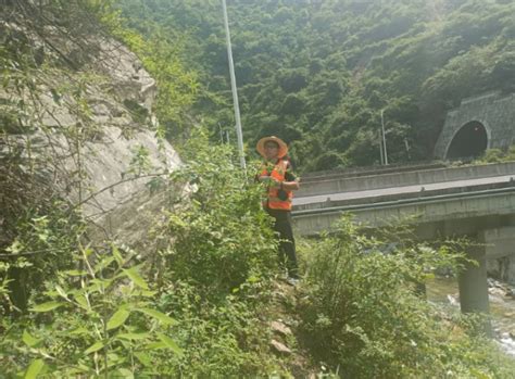 甘当“铺路石”，做好公路人 公路 人民交通网