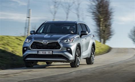 Galería De Fotos Del Toyota Highlander Híbrido ¿qué Coche Me Compro